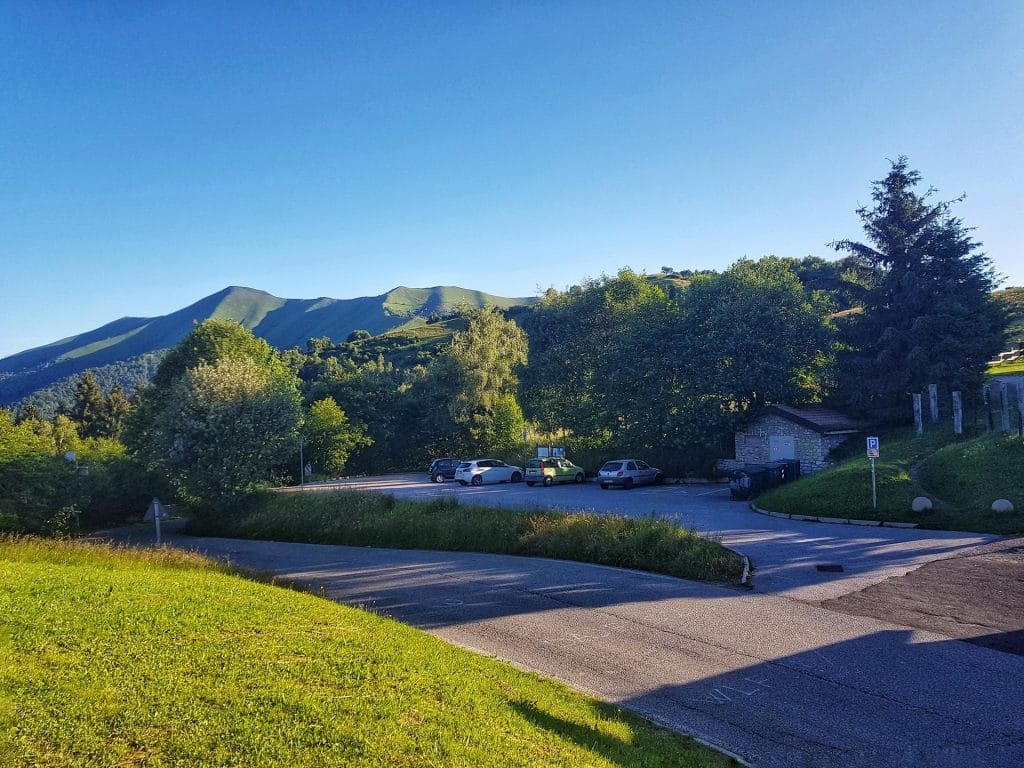 Salita in cima al Monte Palanzone dalla Colma di Sormano | Giada Mille ...